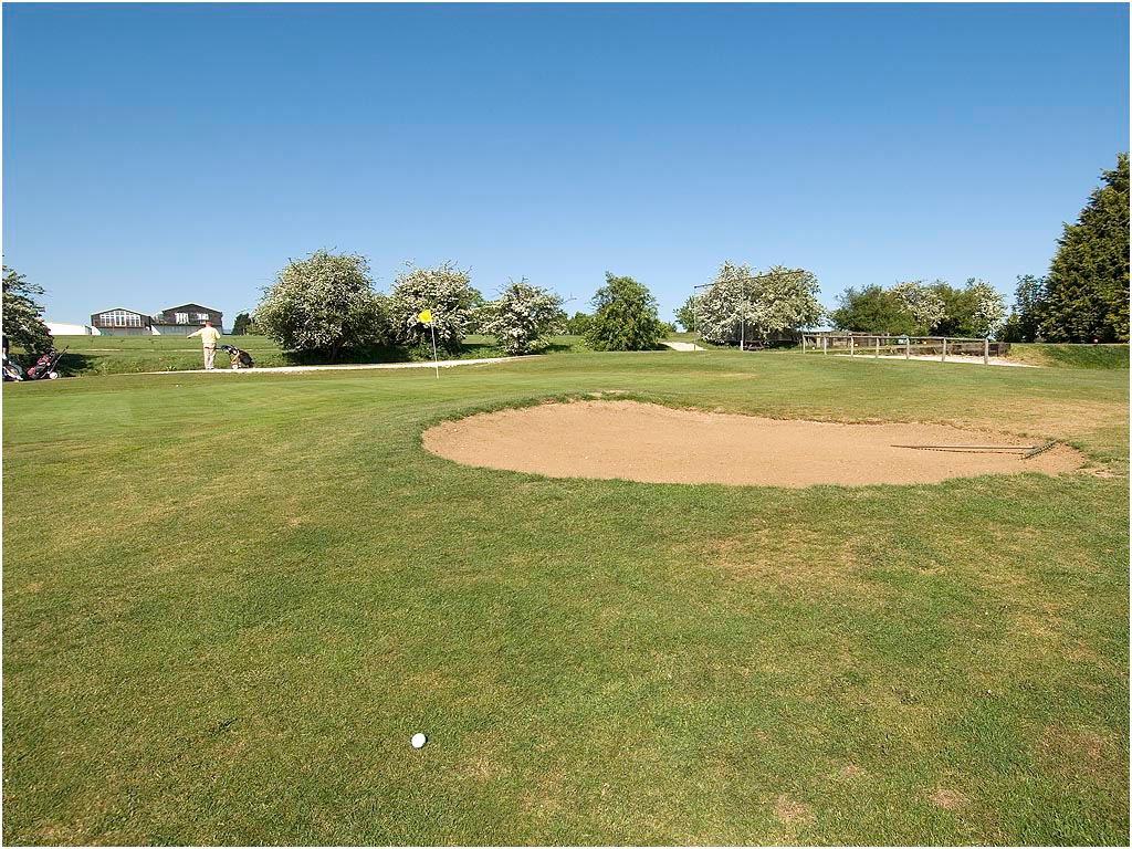 hole5c - Top Meadow Golf Club and Hotel